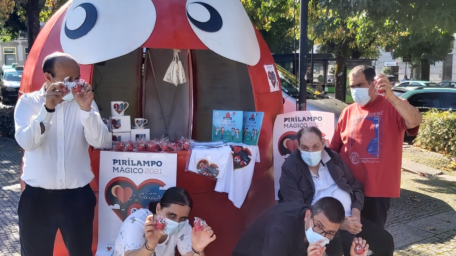 Pirilampo Mágico está de volta e 'veste-se' de vermelho - Expresso de Fafe